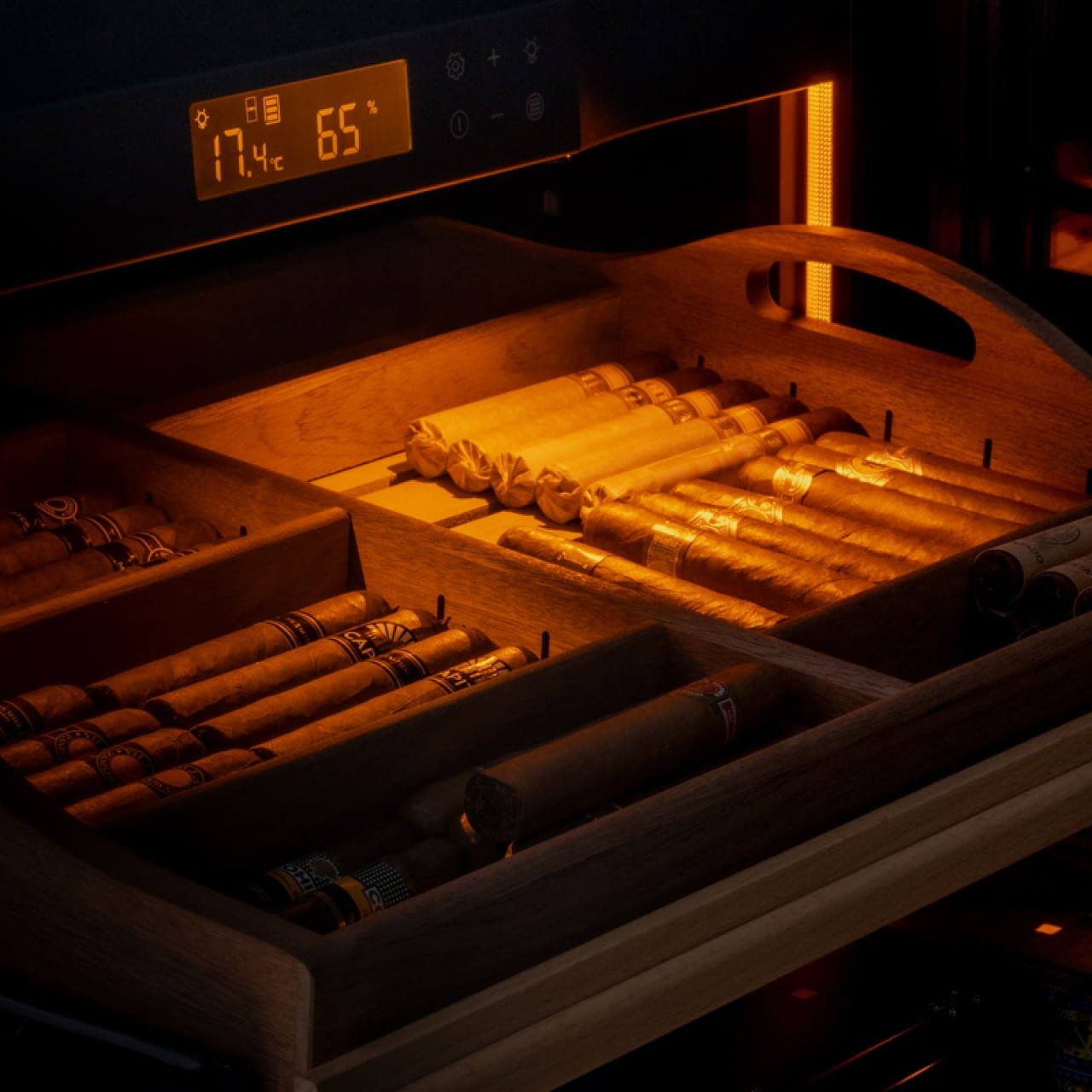 Professioneller humidor elektrisch aus Frankreich | EuroCave | EuroCave